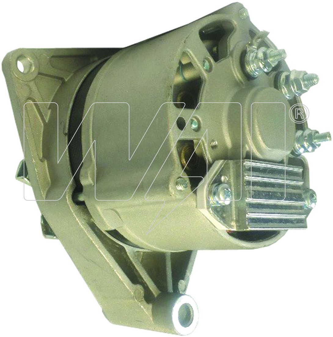 Alternator 12V 33A ISKRA Deutz Case Fendt AEPEHV